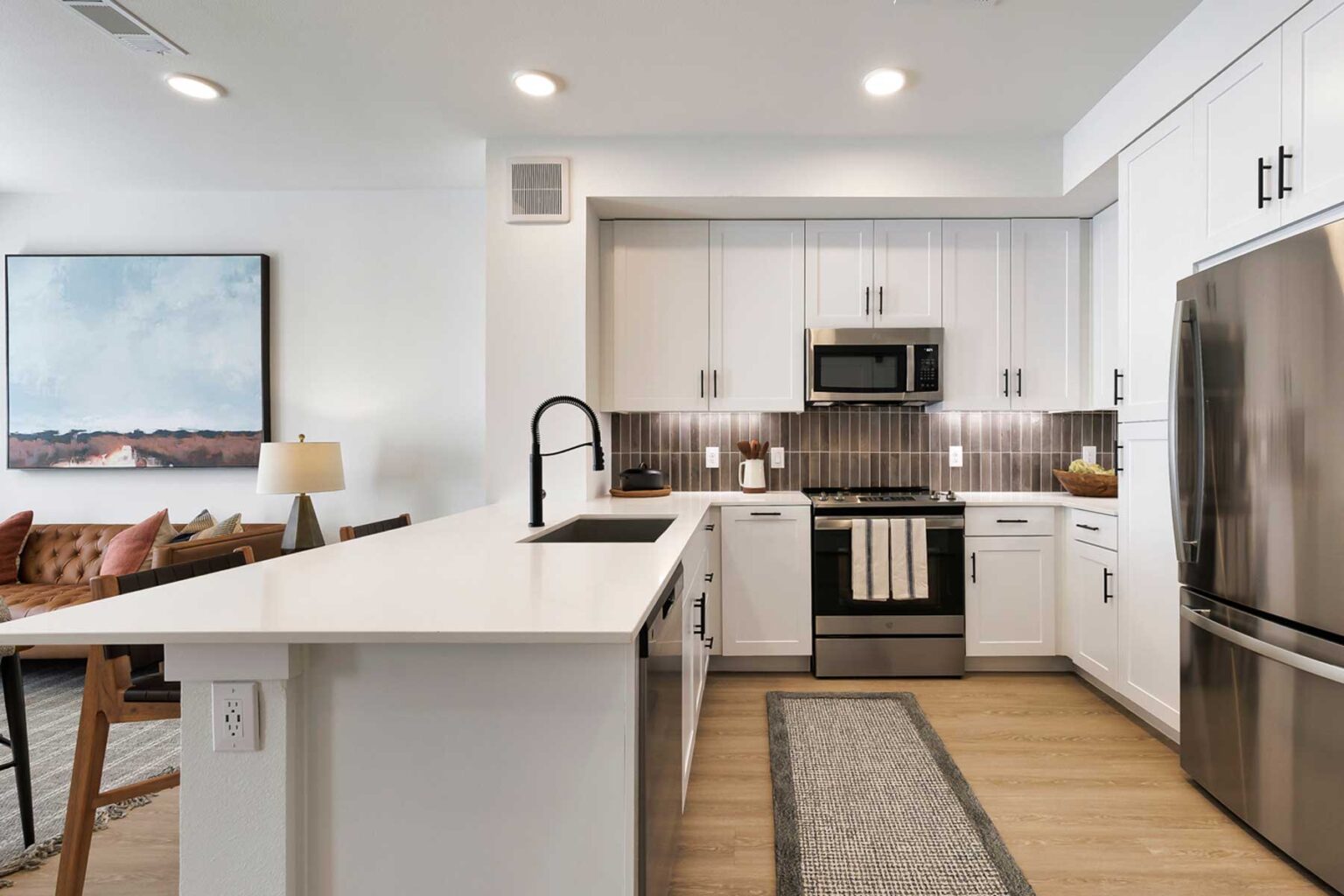 New Apartments in Georgetown TX | Caroline Georgetown Photos