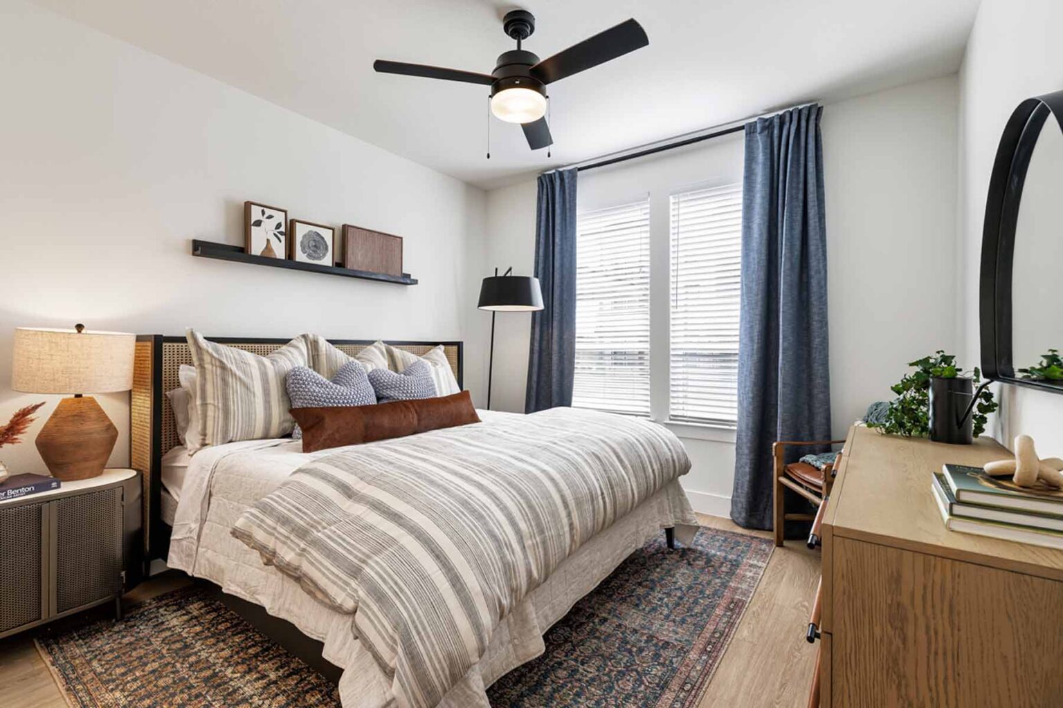 New Apartments in Georgetown TX | Caroline Georgetown Photos