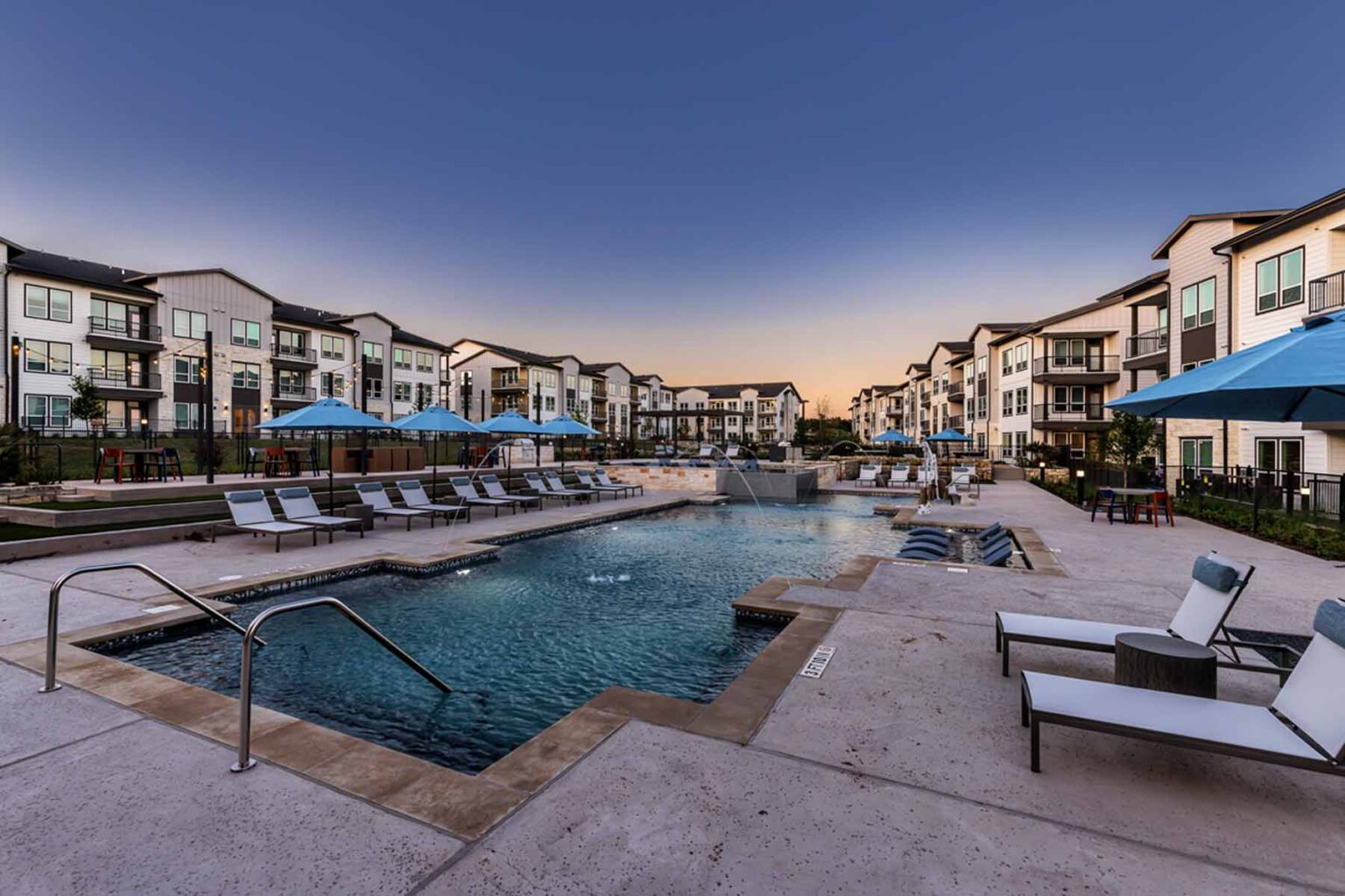 View Photos & Videos | Georgetown Apartments for Rent - Caroline Georgetown